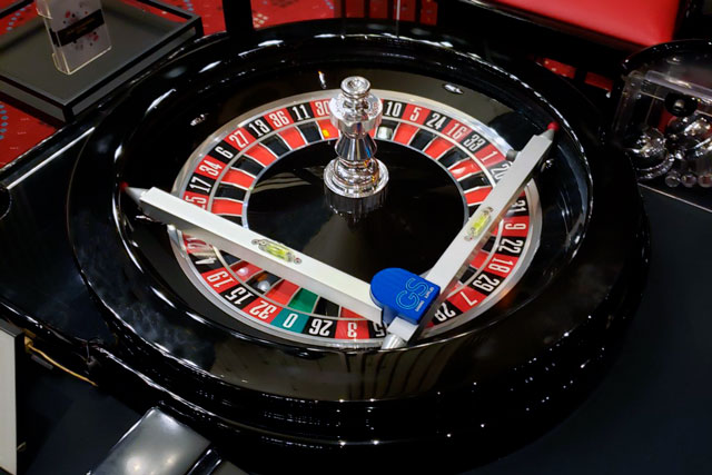 ROULETTE WHEEL LEVELLER